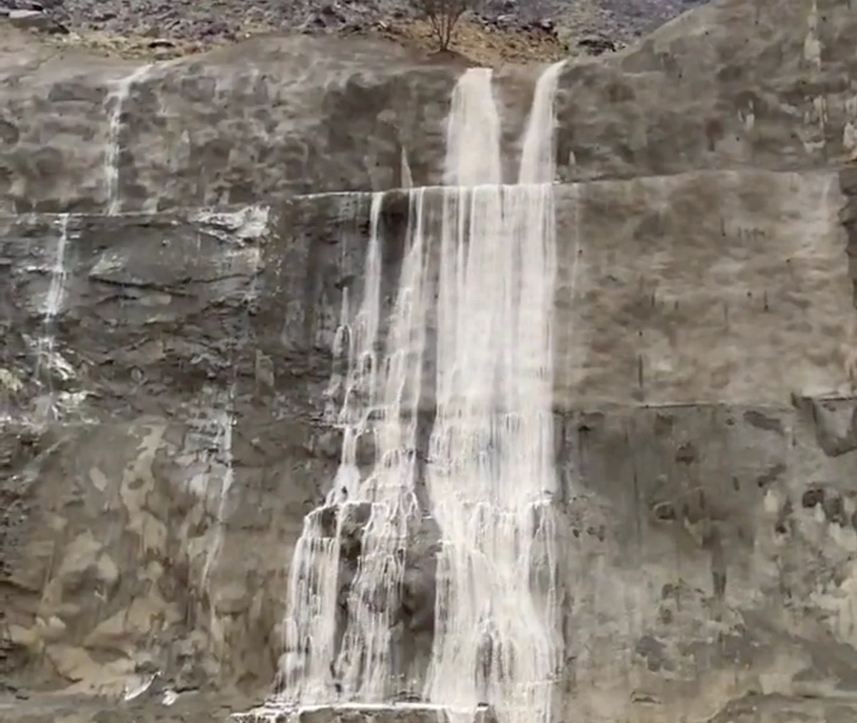 Look: Waterfalls in UAE as heavy rains hit 3 emirates | Khaleej Times