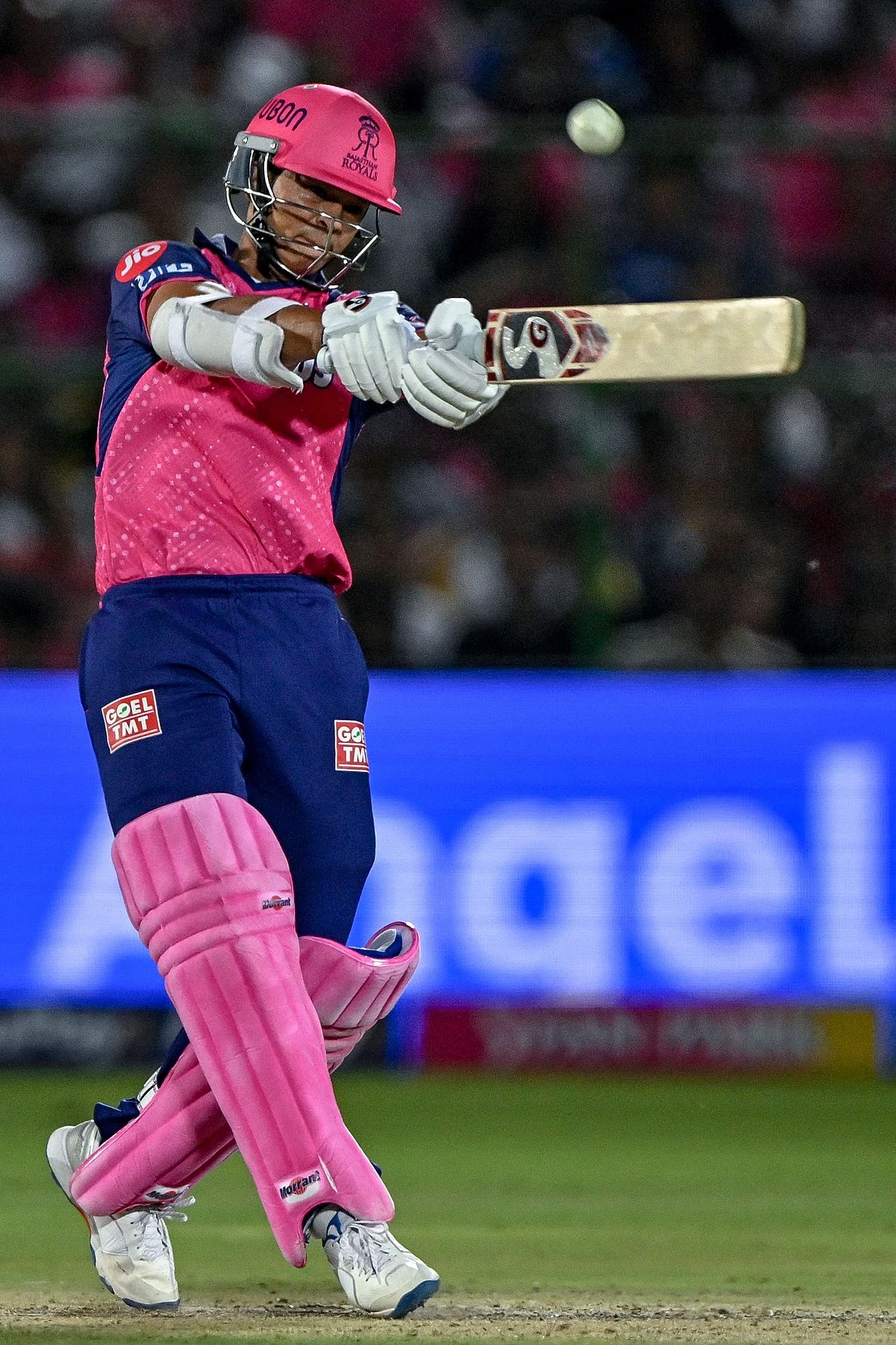 T20 World Cup: Yuvraj wants India to maximise left and right handed ...