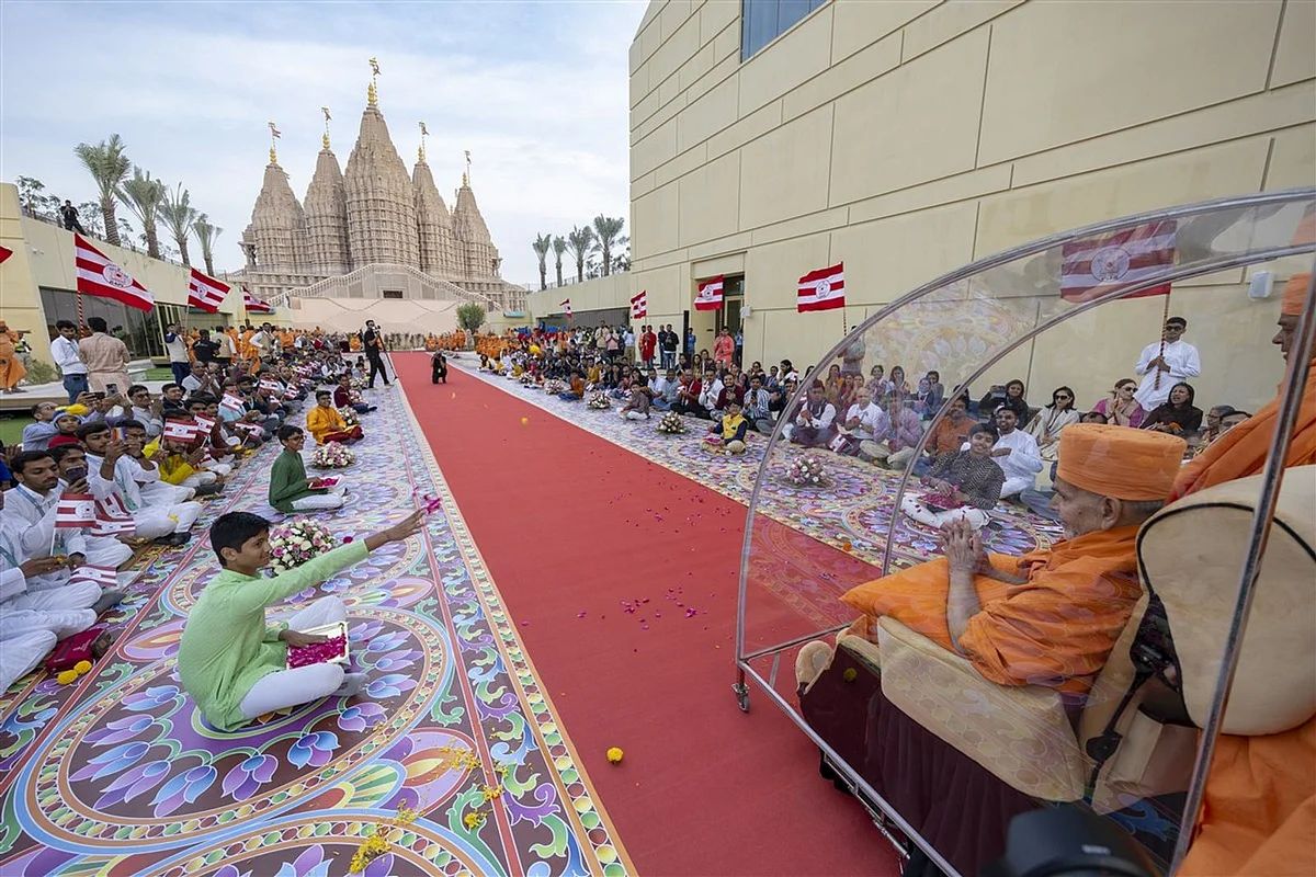 Mahant Swami Maharaj: A spiritual luminary, a guiding light for ...
