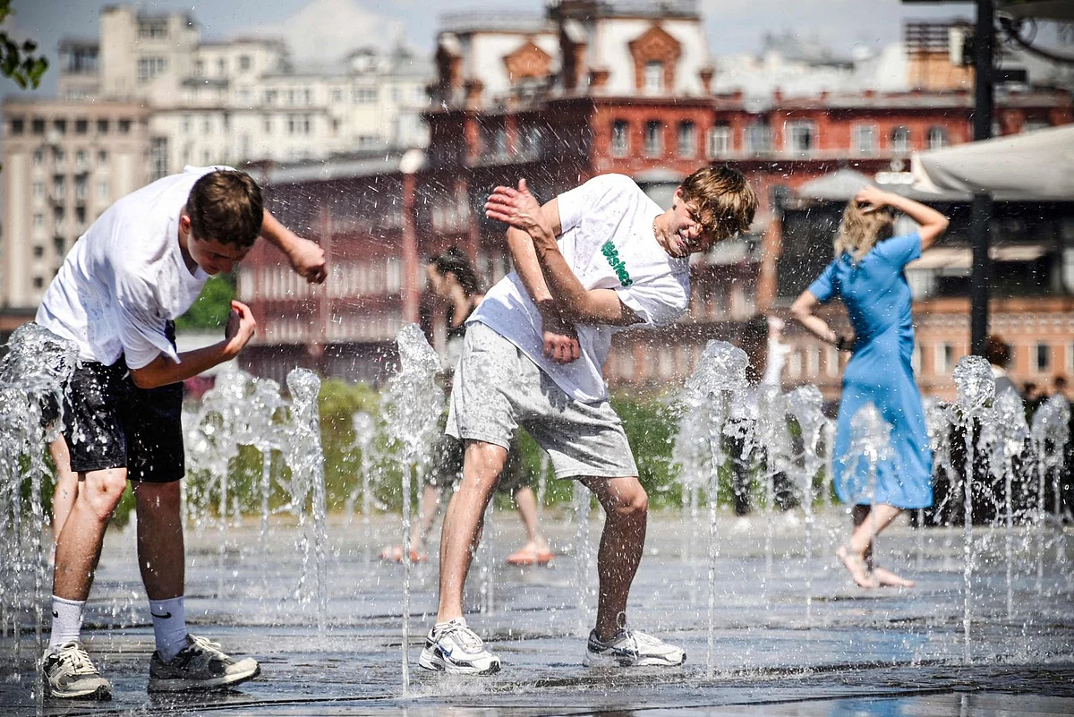 Russia's Moscow records highest temperature in 134 years | Khaleej Times