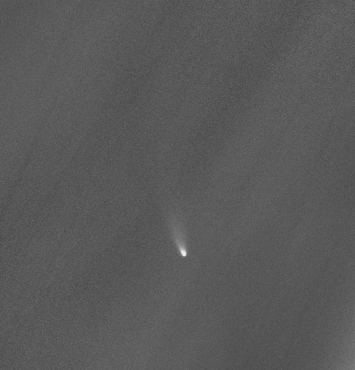 UAE astronomers capture stunning image of comet Atlas; visible to naked eye until Jan 21 ...