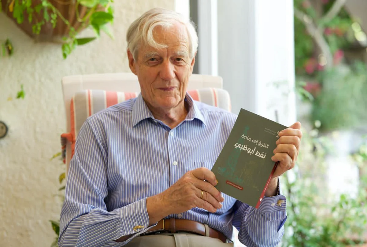 UAE: Family, friends pay tribute to oil expert David Heard who spent 6 ...