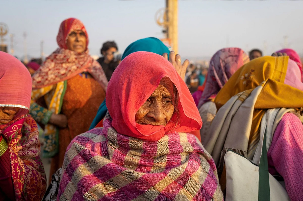 India: Five killed in platform collapse at religious gathering