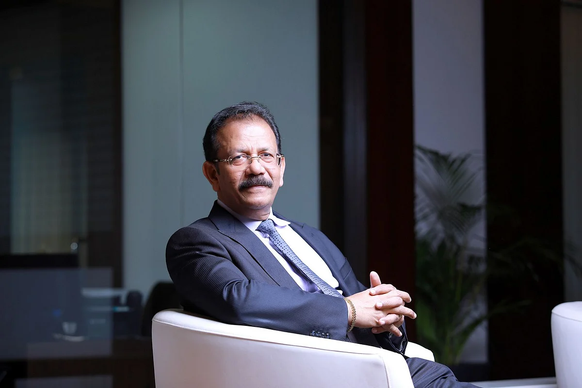 25 years on, the best is yet to come, says V. K. Mathews | Khaleej Times