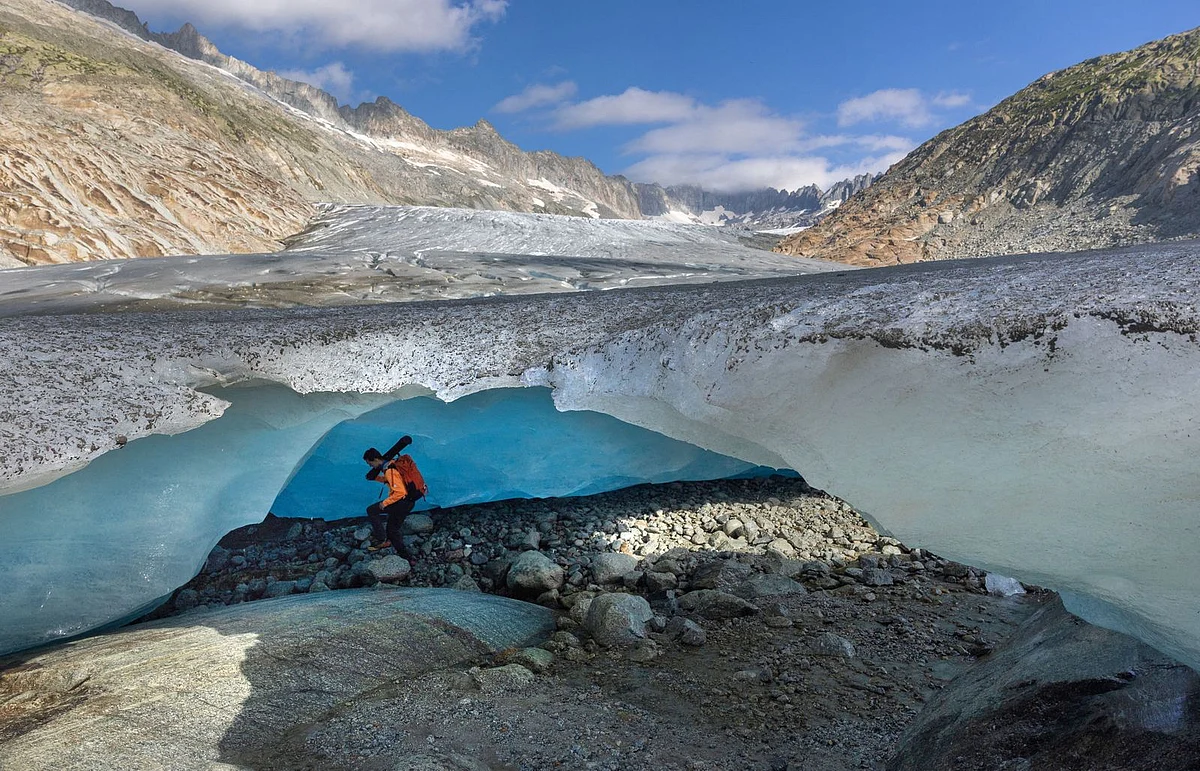Swiss glacier melt exceeds average in 2024 after hot summer | Khaleej Times