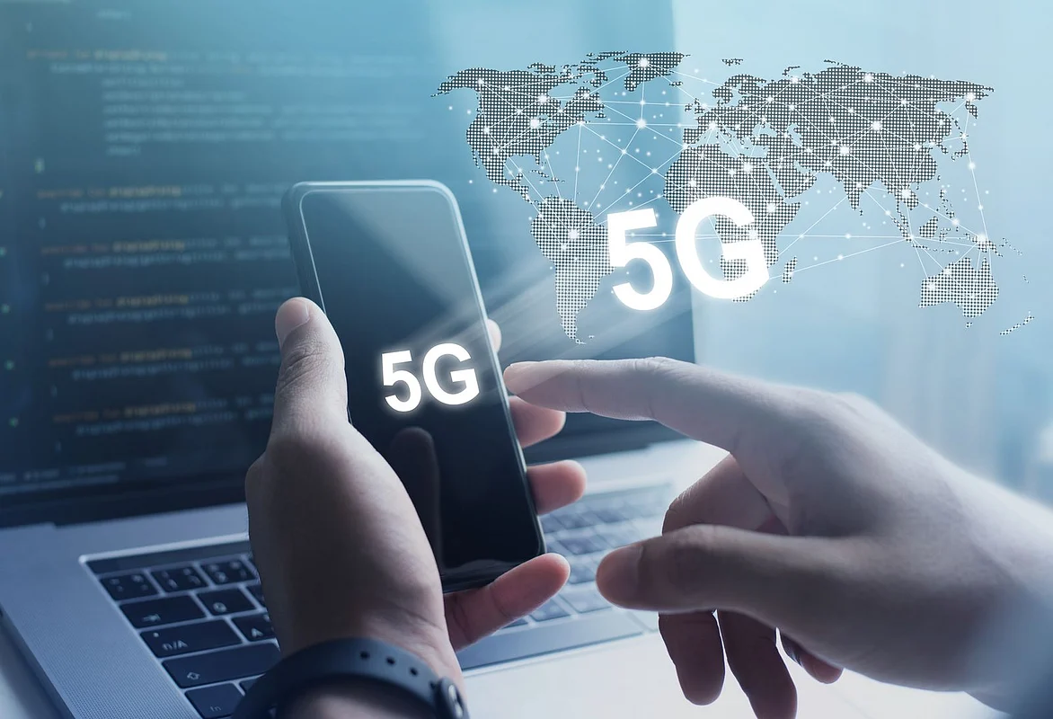 More Users are Excited with 5G in UAE | Khaleej Times