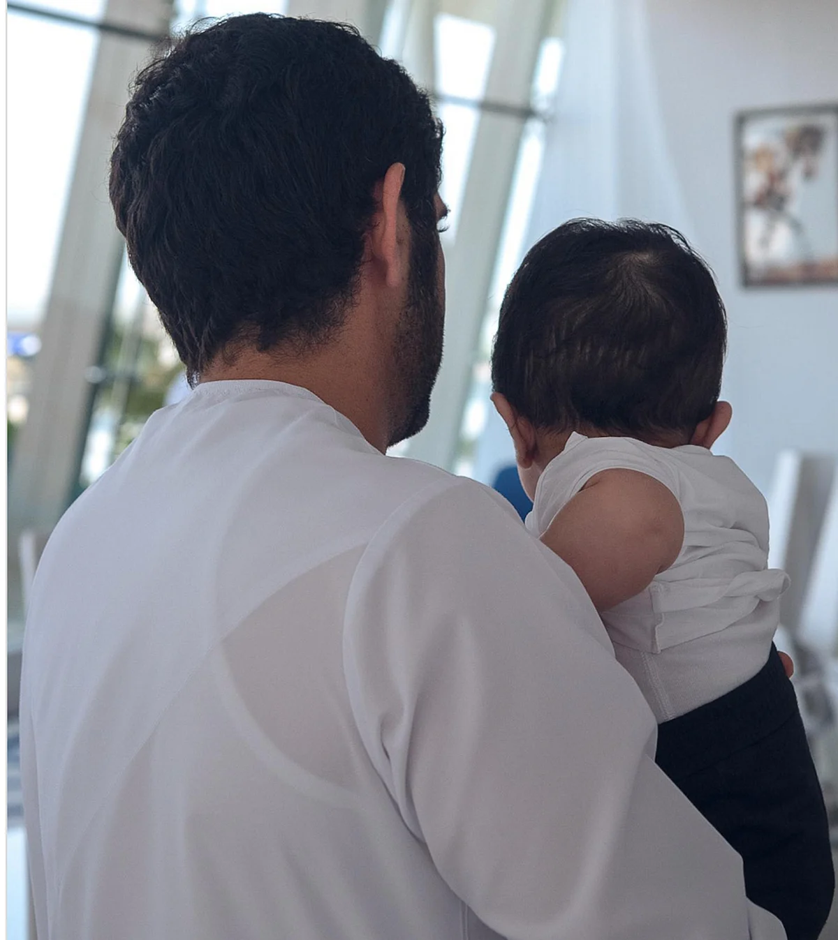 Look: Sheikh Hamdan shares adorable new photo of baby Mohammed ...