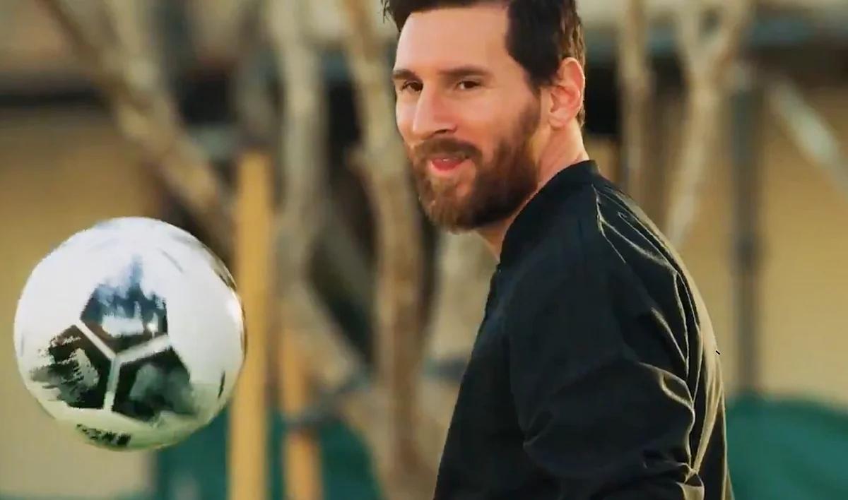 Expo 2020 Dubai: Lionel Messi kicks off 3-month countdown. Literally ...