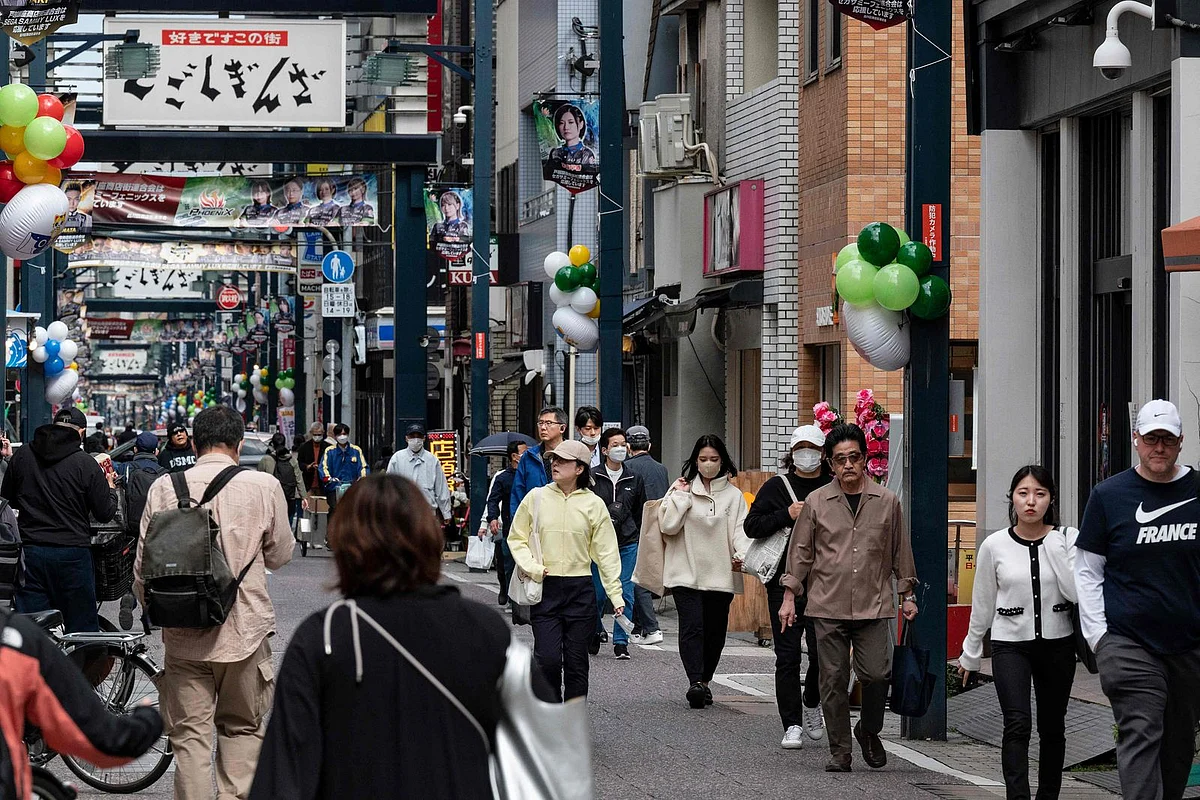Biggest influenza outbreak in 25 years hits Japan | Khaleej Times