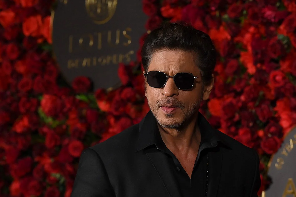 UAE: Shah Rukh Khan to host IIFA Awards 2024 in Abu Dhabi | Khaleej Times