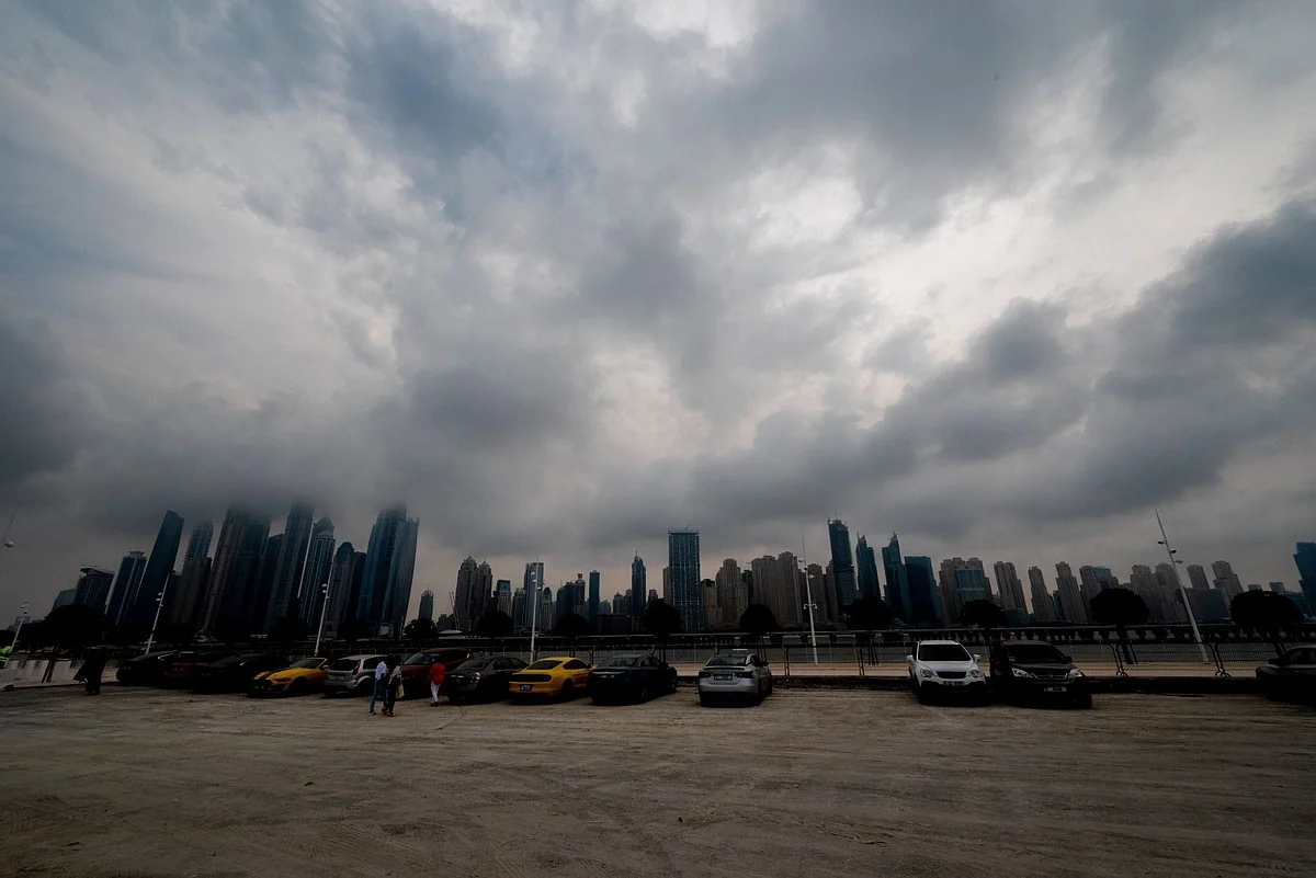 UAE rain: Police issue alert as unstable weather hits parts of country ...