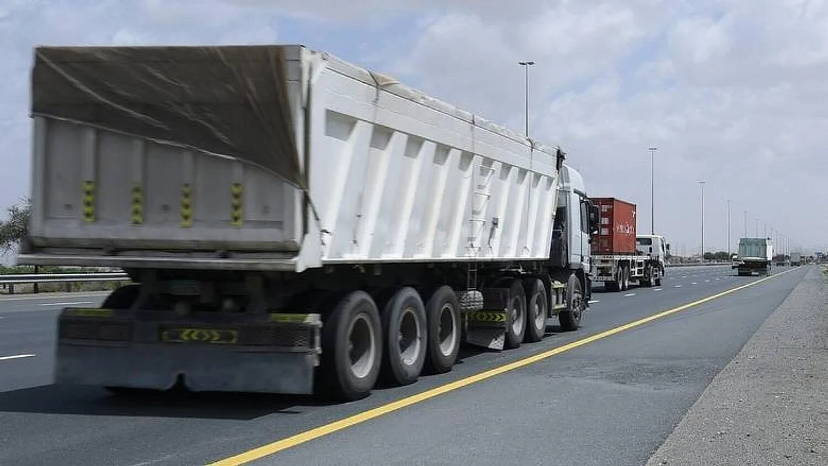 Abu Dhabi announces new restrictions on heavy vehicles during peak ...