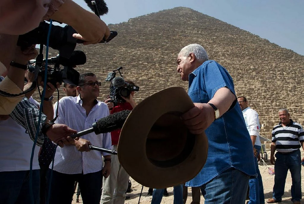 Team testing new scanner on Egypt's Great Pyramid