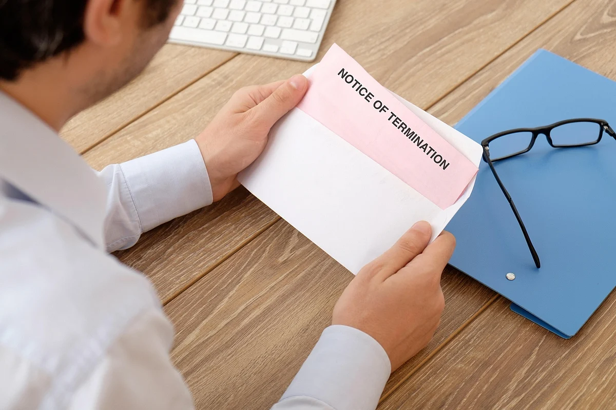 UAE labour law: Termination of employment contract, protection from ...