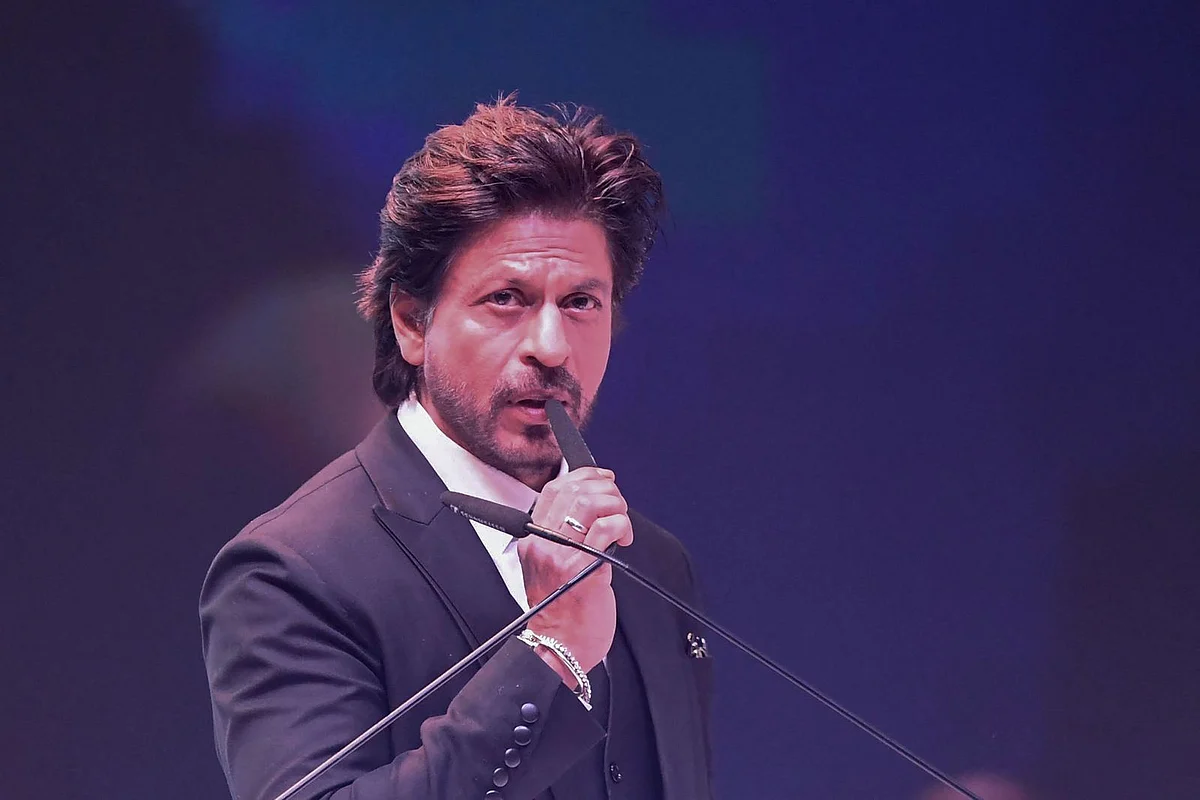 'I know I am handsome': Bollywood star Shah Rukh Khan wins the Internet ...