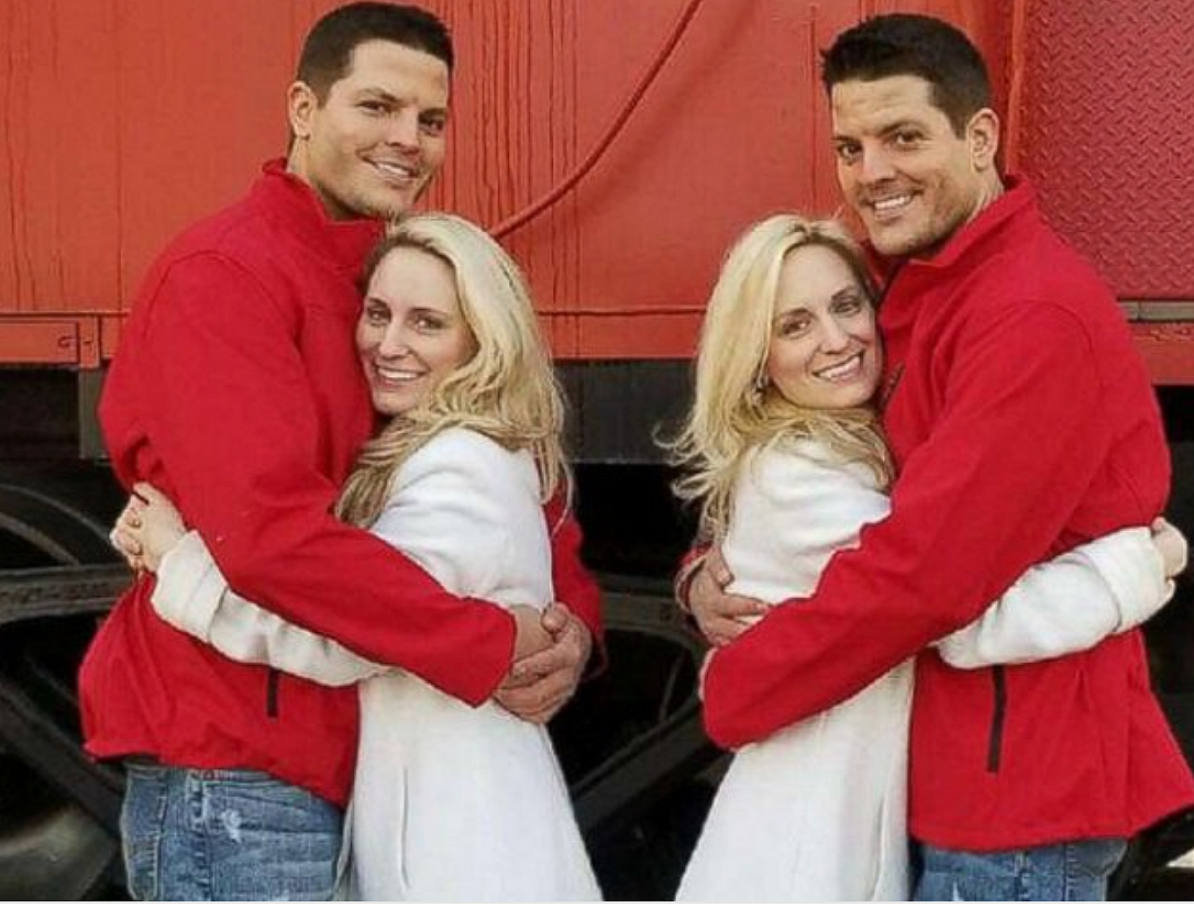Double couples: 2 sets of identical twins to marry