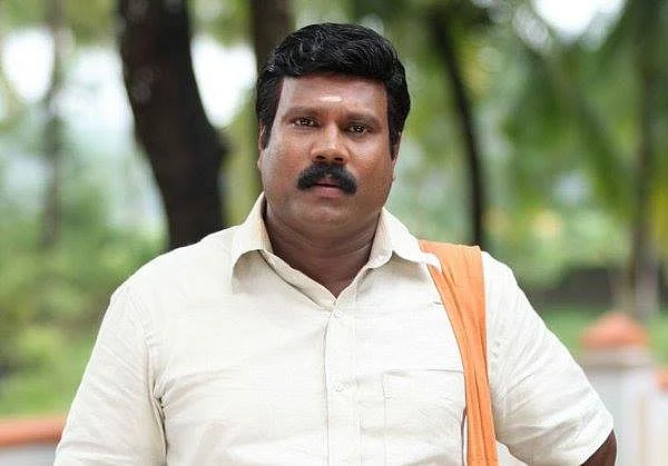 Thousands bid adieu to Malayalam actor Kalabhavan Mani | Khaleej Times