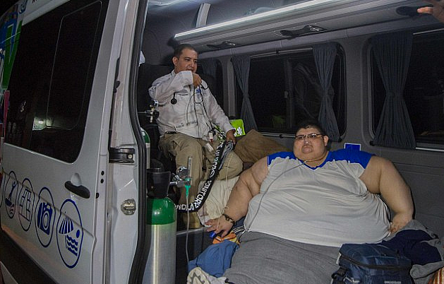 Worlds fattest man, weighing 500kg, starts treatment | Khaleej Times