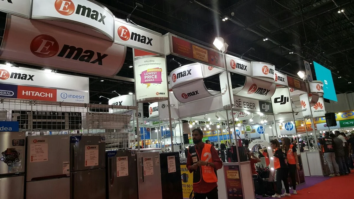 Spend Dh2,000 at the Emax stand and get a VIP card | Khaleej Times