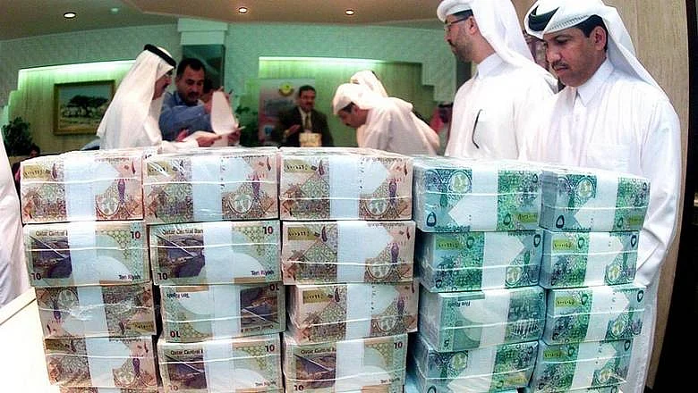 Coronavirus: Qatar to reopen money exchange services on Tuesday ...