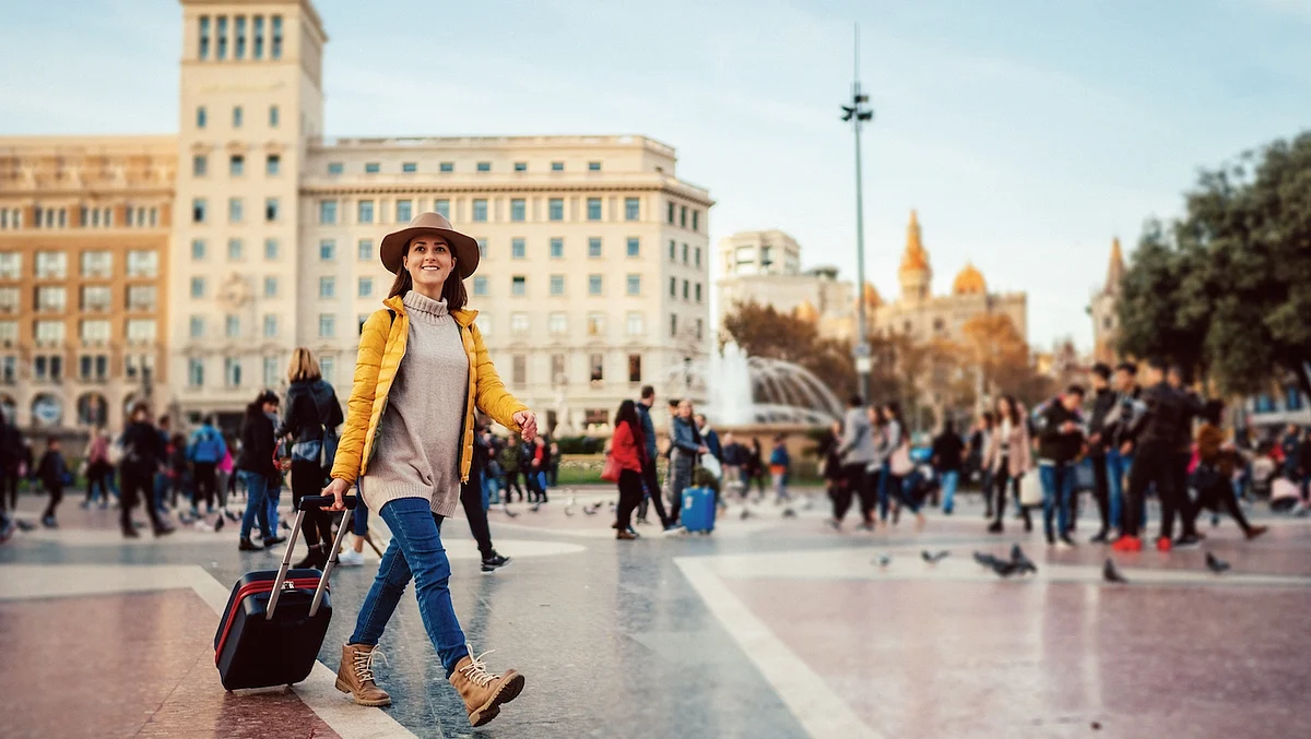 UAE: Cheaper flights, technology prompt young travellers to take ...