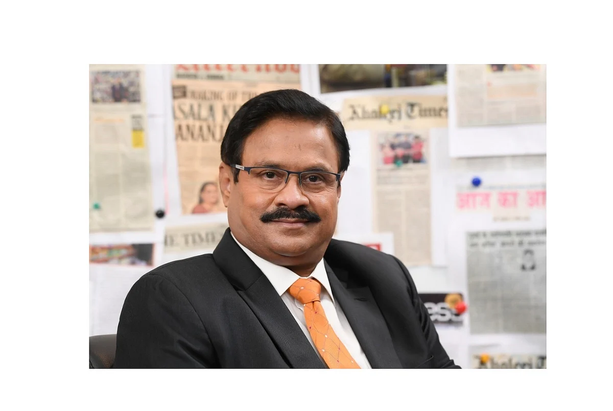 Masala King Dr Dhananjay Datar honours Covid-19 warriors in Pune with ...