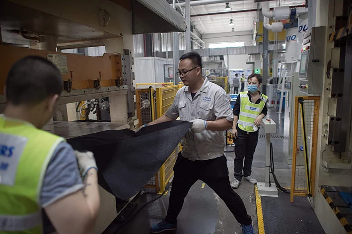 China rust belt opens door wider to to foreign investors