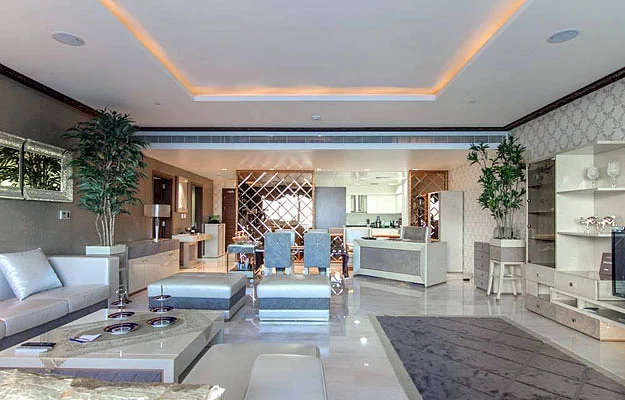 Downtown Dubai reign luxury apartment sales in 2014 by 40%: Luxhabitat