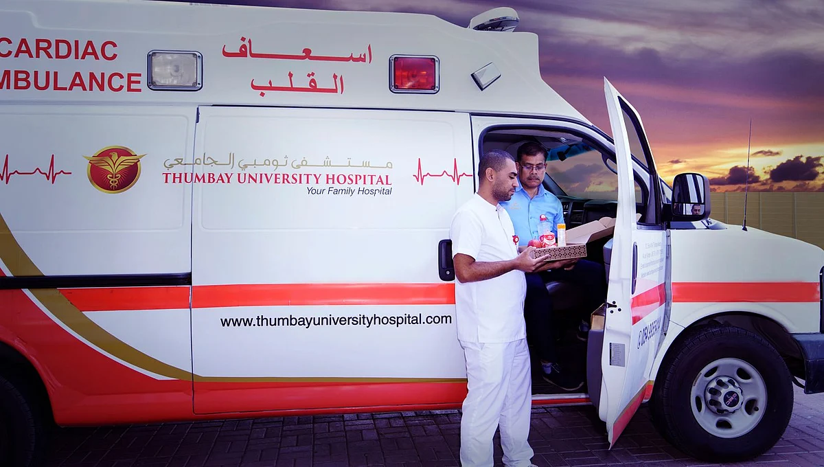 UAE: Paramedic nurse, ambulance driver carry water, dates to break fast ...