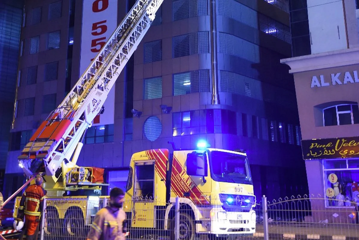 Firefighters put out blaze at Sharjah residential building | Khaleej Times