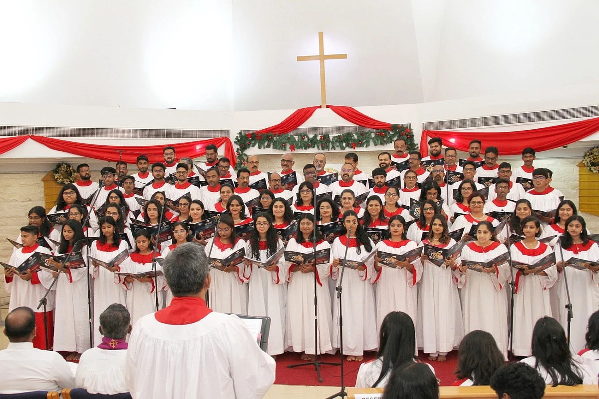 Dubai: Choir singing Christmas carols for 50 years celebrates milestone ...