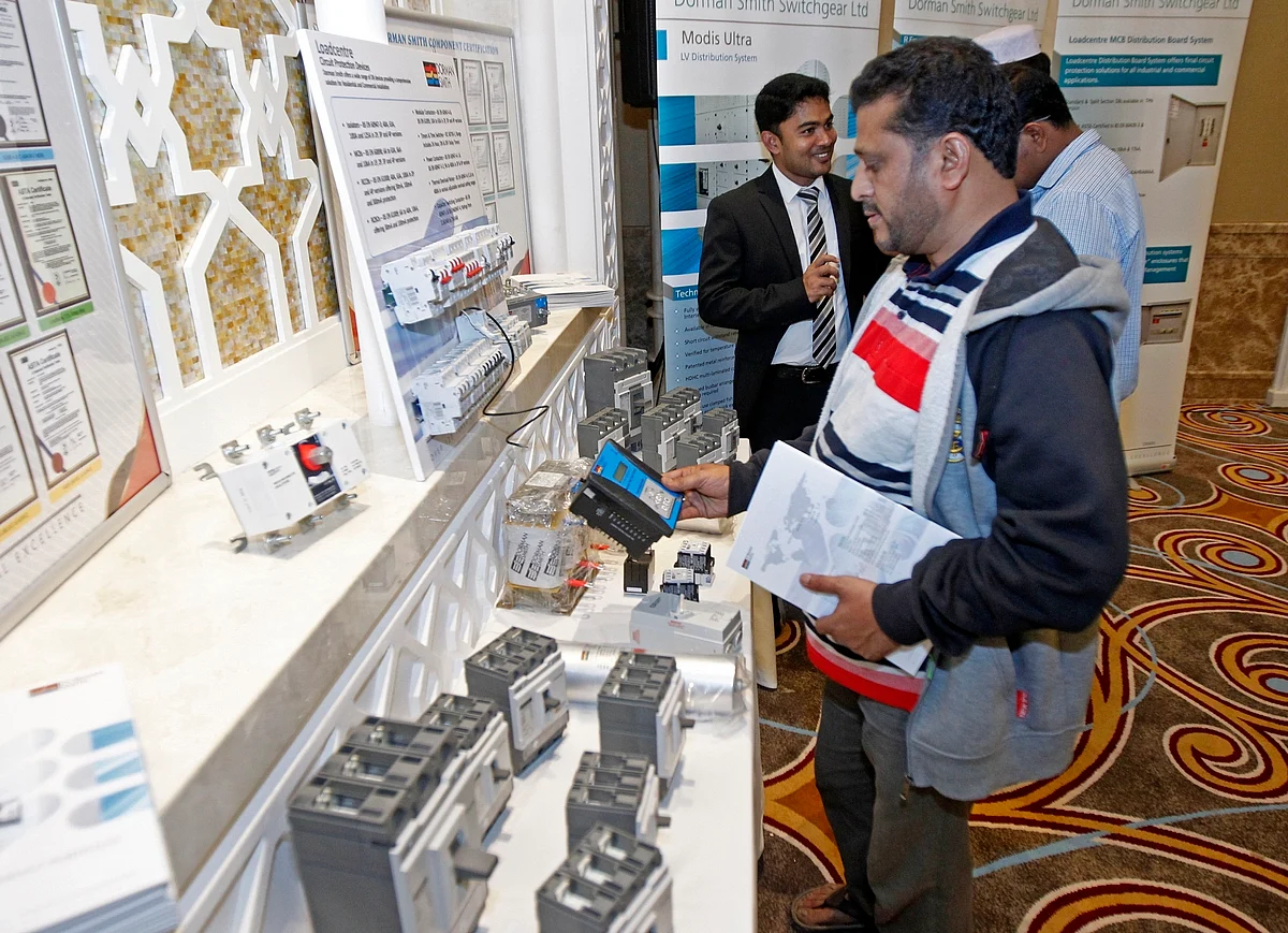 UAE utility enforces installation of power factor correction systems ...