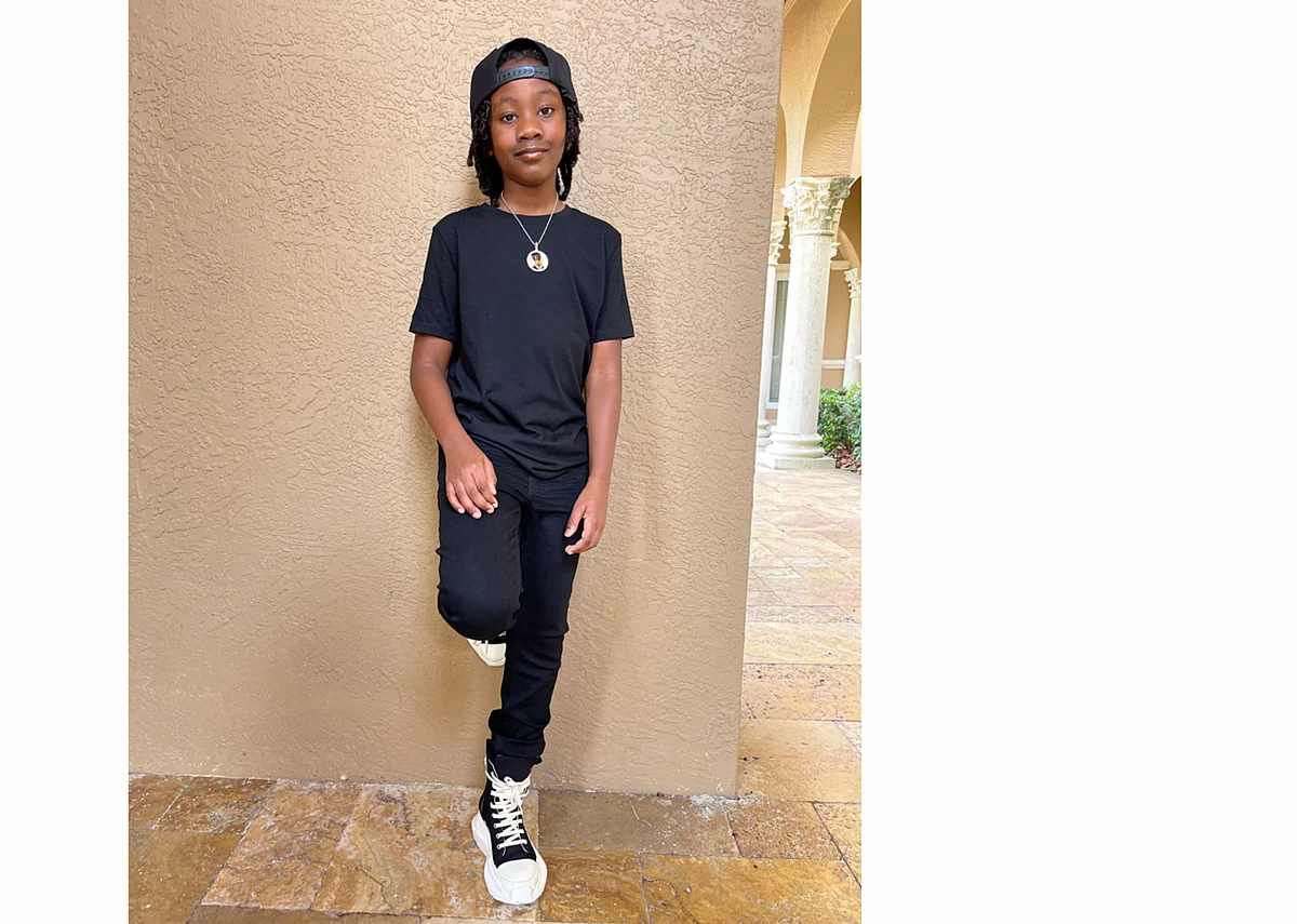 Aiden Kerr, younger brother of late rapper XXXTENTACION gains ...