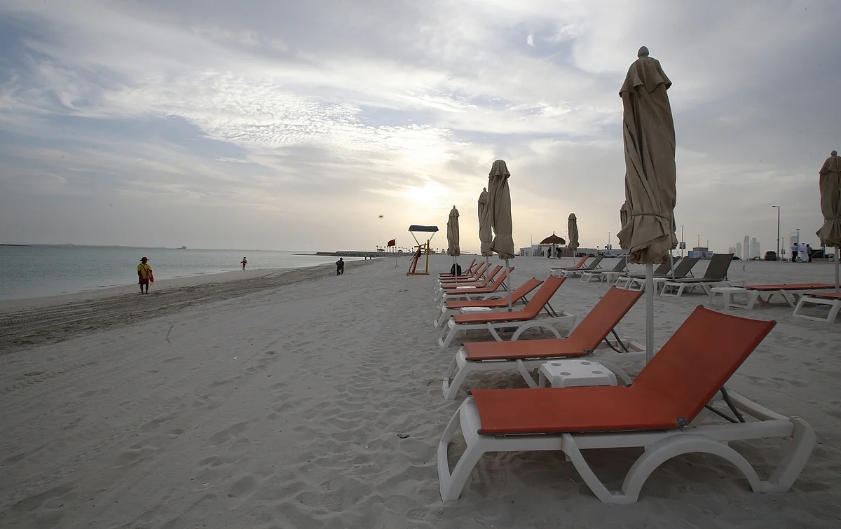 UAE: Public urged to keep beaches clean, stay safe while enjoying ...