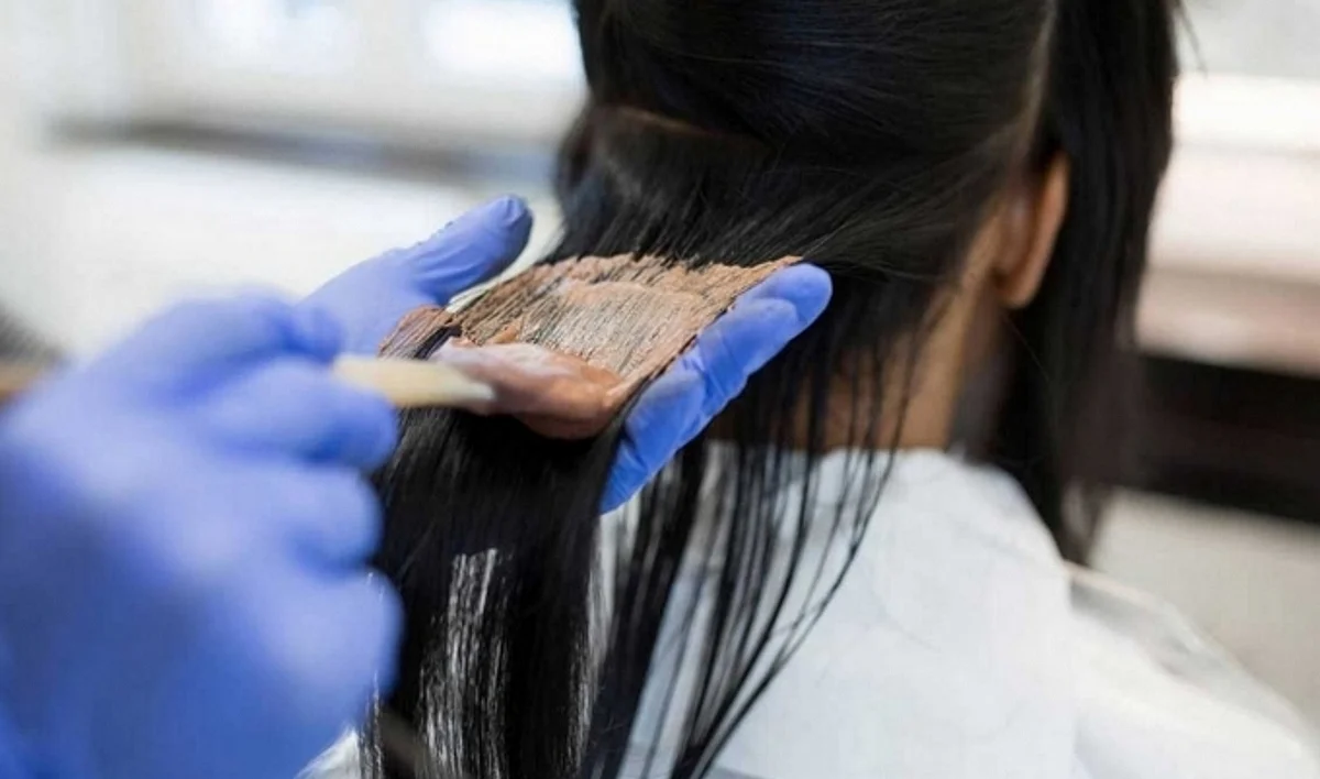 Woman blinded after reaction to hair dye