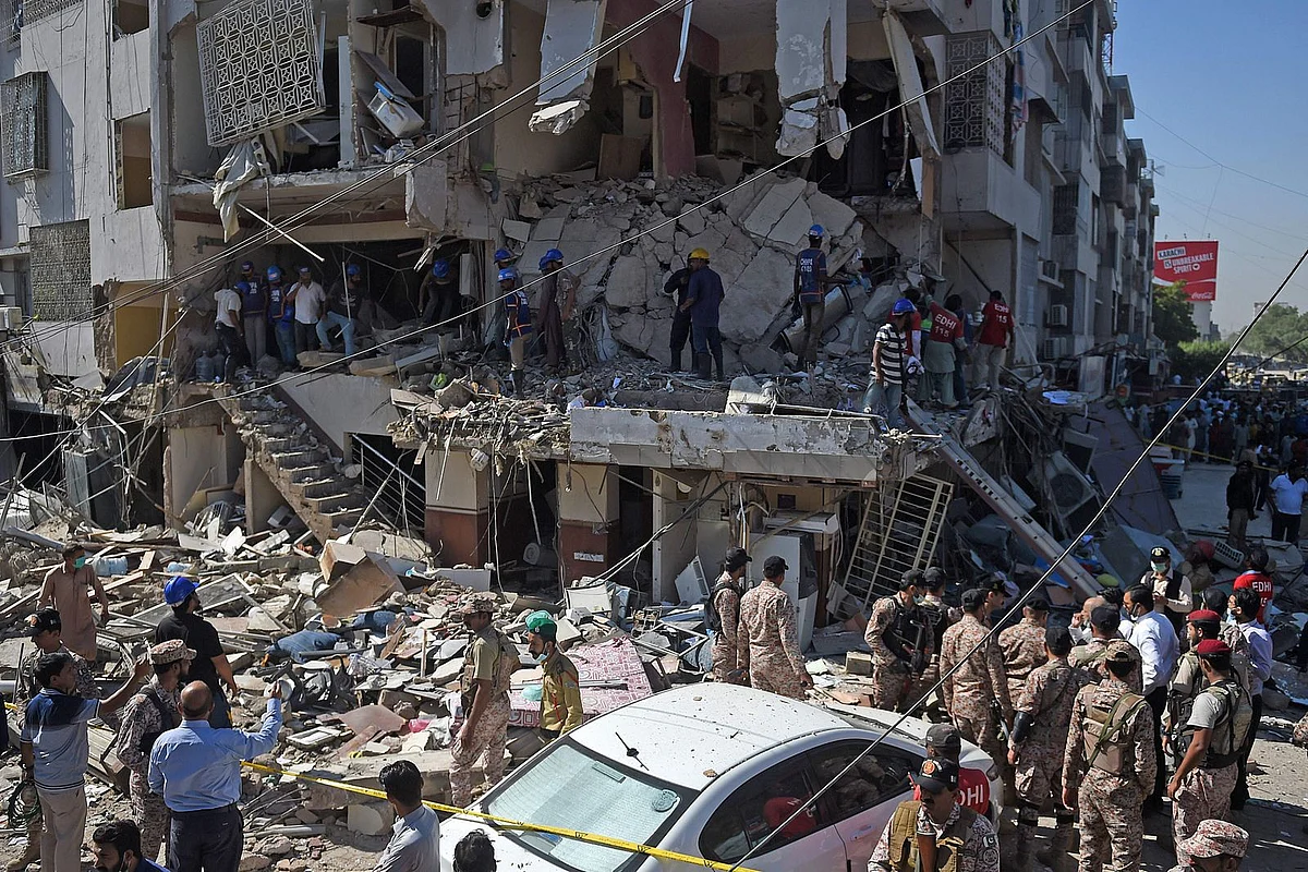 5 killed, 20 injured in explosion in Karachi gas leak blast | Khaleej Times
