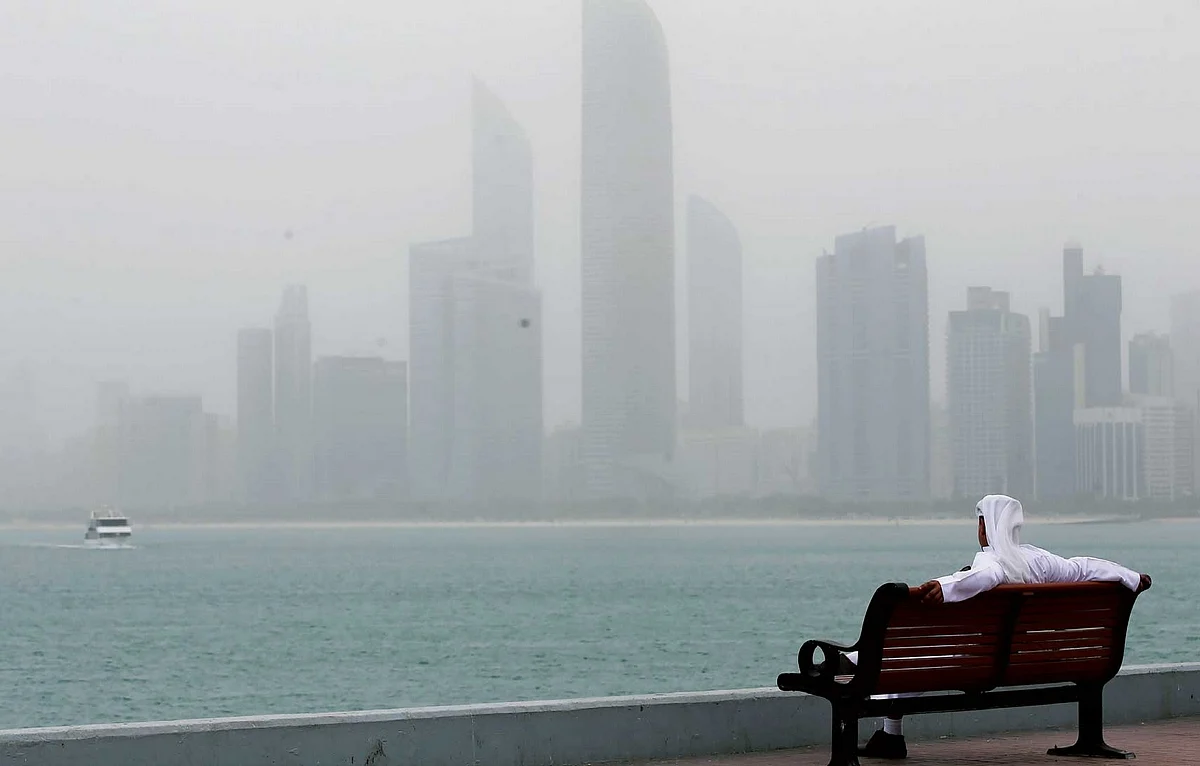 UAE weather: Orange alert issued for wind; dust clouds in parts of ...