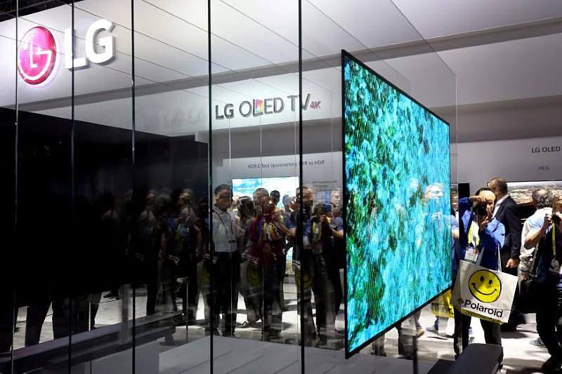 LG recalls OLED TVs due to potential overheating issue | Khaleej Times