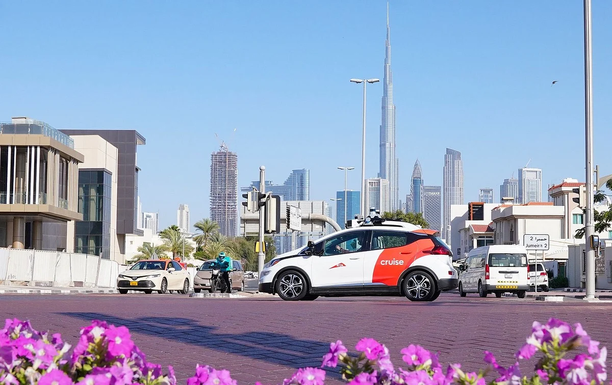 Driverless taxis in Dubai: Watch RTA, Cruise map key street ahead of ...