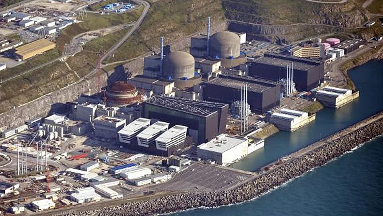 Explosion at French nuclear plant, several injured | Khaleej Times