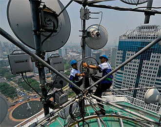 GCC to invest more in telecom technology | Khaleej Times