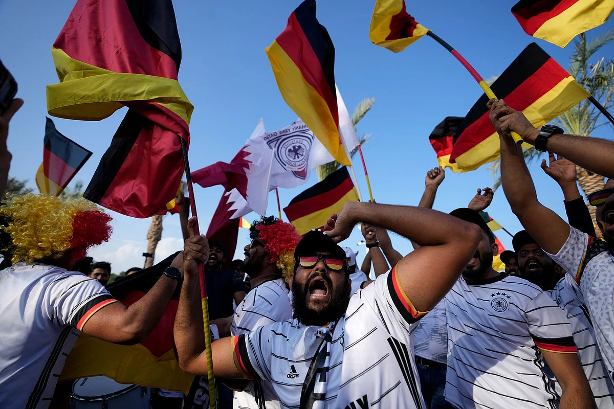 Fifa World Cup: Organisers defend fans accused of being 'fake ...