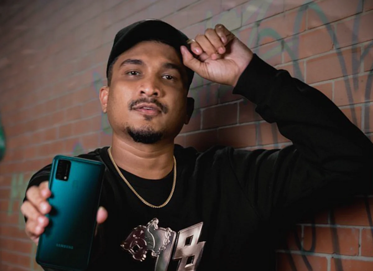 Divine talks about being first Indian rapper to feature on Times Square ...