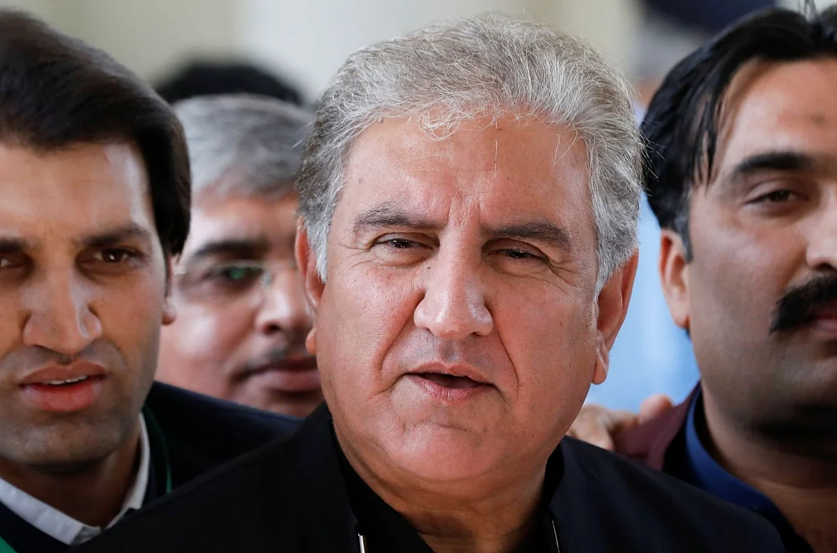 Pakistan arrests ex-PM Imran Khan's party leaders as protests continue ...