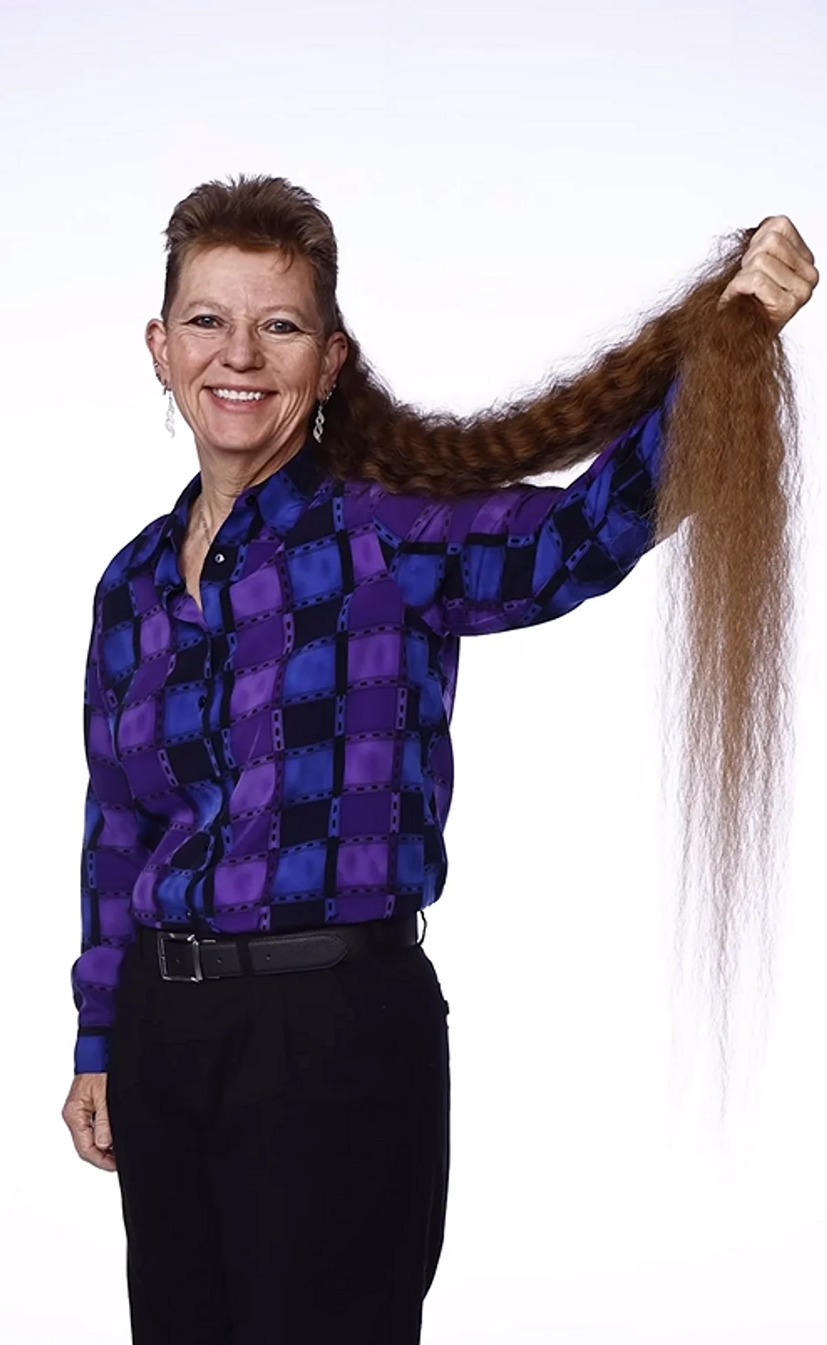 US woman sets Guinness World Record for longest mullet | Khaleej Times