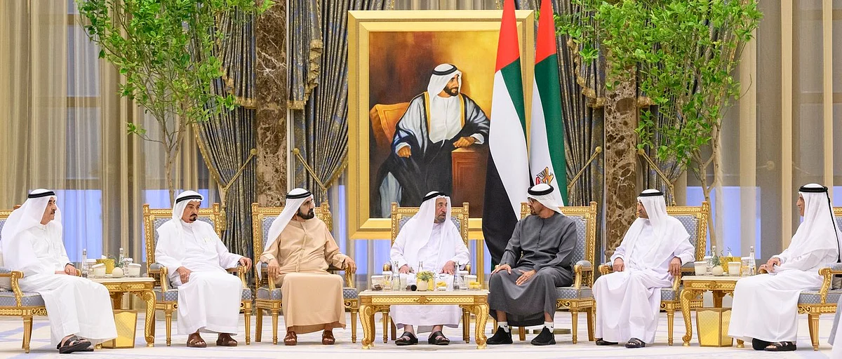 Look: UAE President receives, exchanges Ramadan greetings with Rulers ...