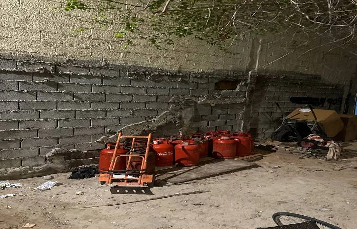 Dubai: 9 arrested for selling unlicensed gas cylinders; 343 tanks ...