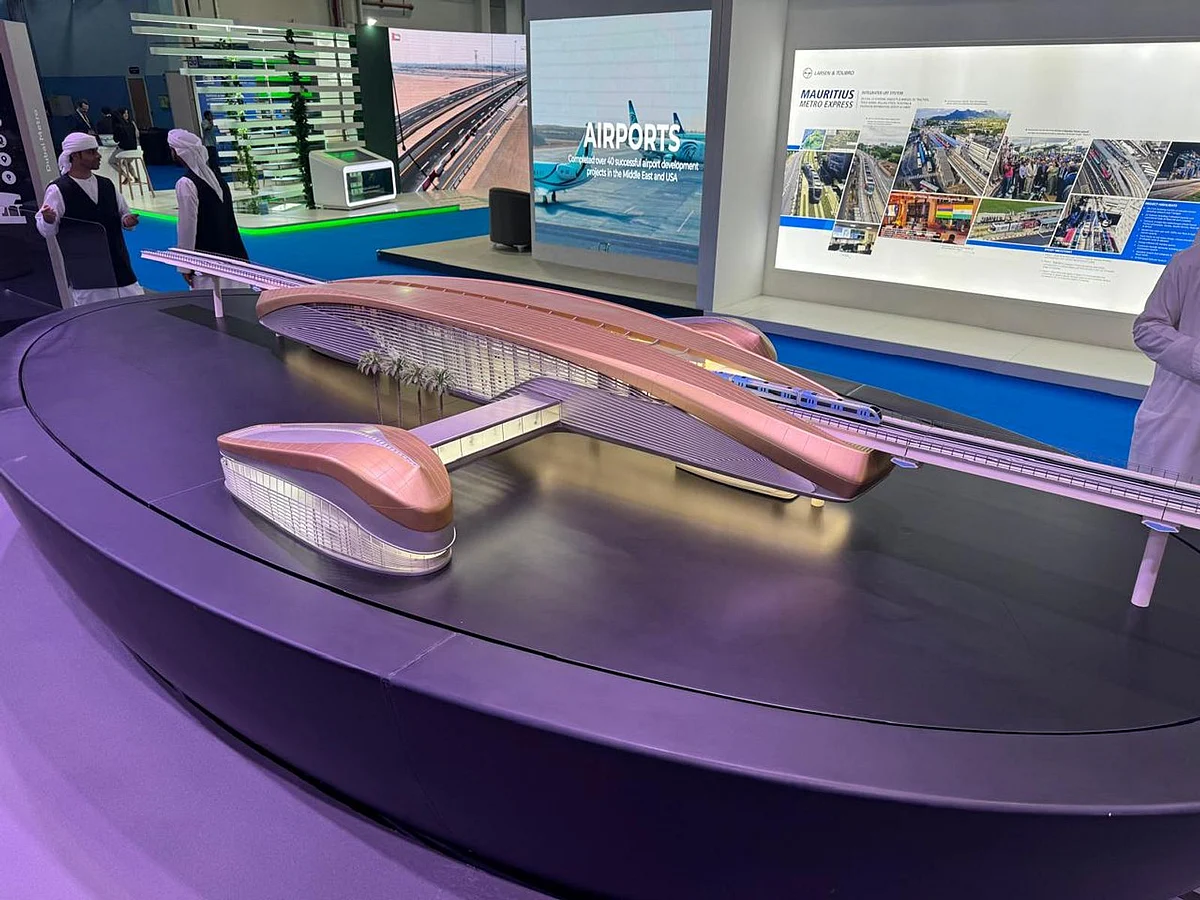 Video: Dubai Metro's Blue Line stations to feature new oval-shaped ...