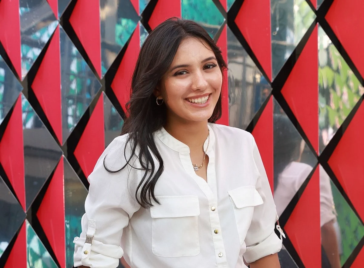 UAE teen among top 10 finalists for $100,000 international student ...