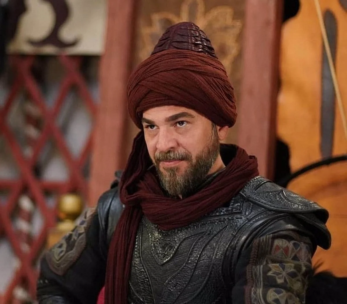 Dubai: Turkish star Engin Altan Düzyatan to address 21st Arab Media ...